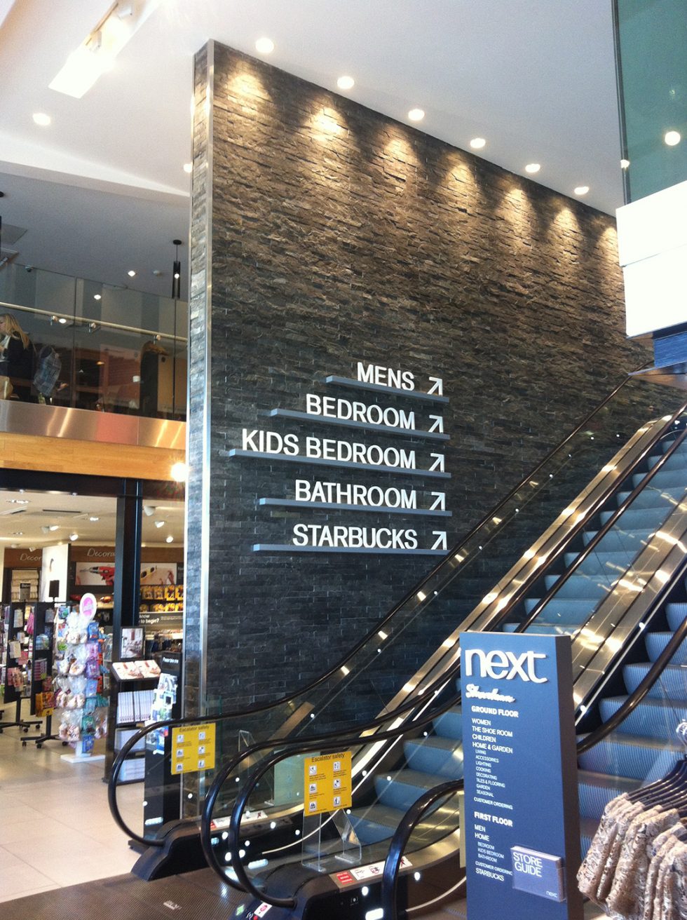 Wayfinding signs | GeeTee Signs